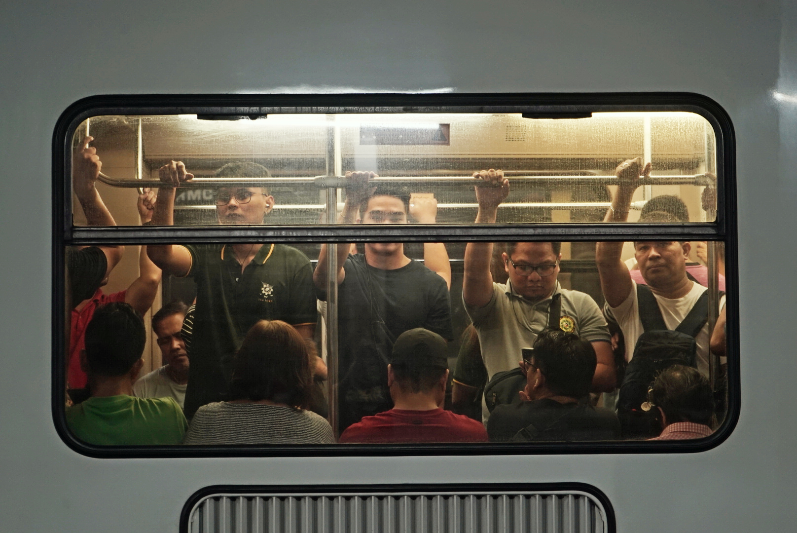 Commentary: Troubles in transportation – The LaSallian