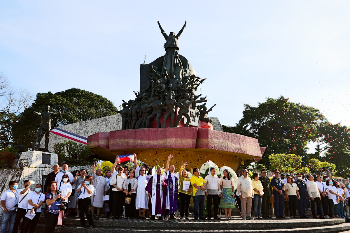 EDSA_Rally_Meg_Landrito_NWM – The LaSallian